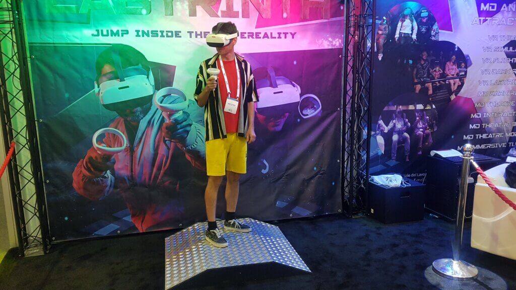 VR Takes Center Stage At Dubai’s DEAL 2023 Expo: Highlights And ...